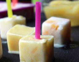 Frozen Pear Pops – IN THE KITCHEN
